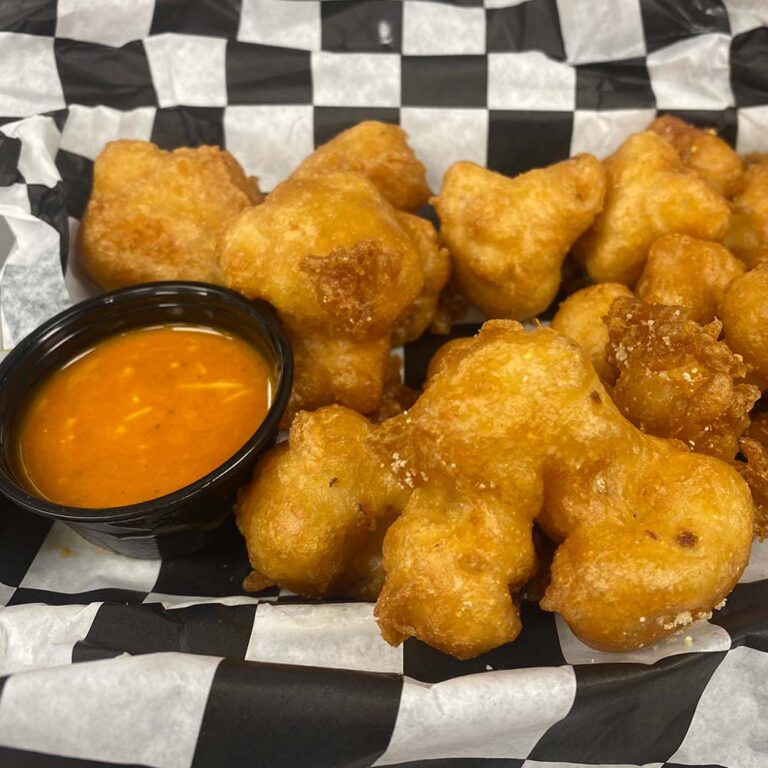 Our Menu | Food & Drinks at The Varsity Club Youngstown